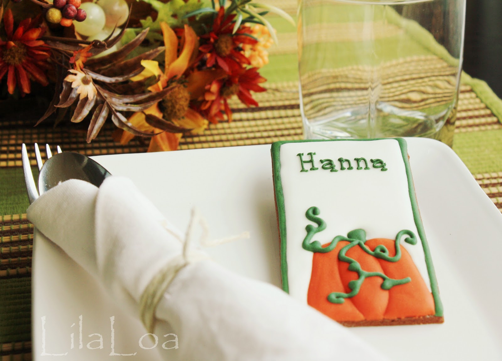 Pumpkin Name Card Cookies pumpkin-name-card-cookies