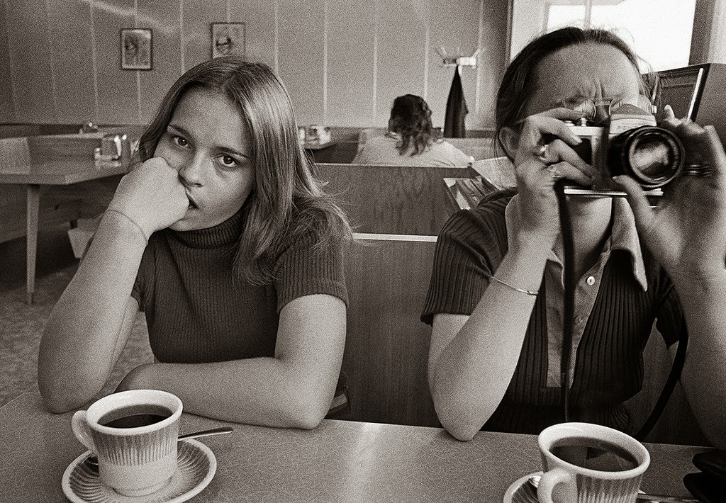 Amazing Black and White Photographs of Life in Detroit in the 1970s ...