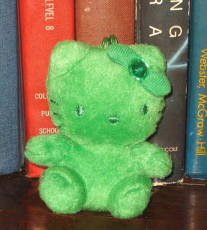 Percy's Fast Food Toy Stories : Green Hello Kitty 2004 Sanrio - McD