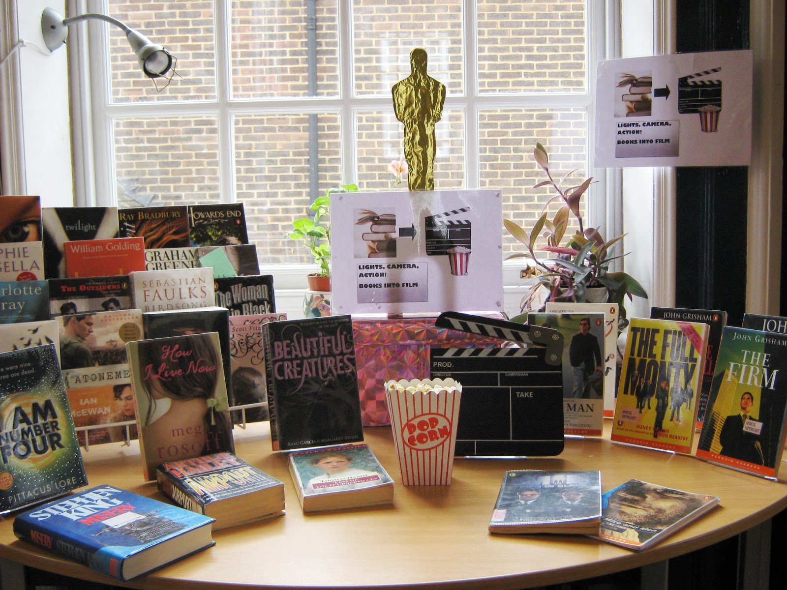 Ravensbourne School libraries : Lights, camera, read!