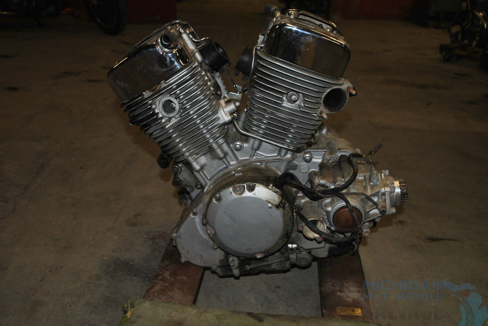 TEMPAT PENJUALAN MESIN MOTOR BEKAS BERKUALITAS: MESIN MOTOR MOGE