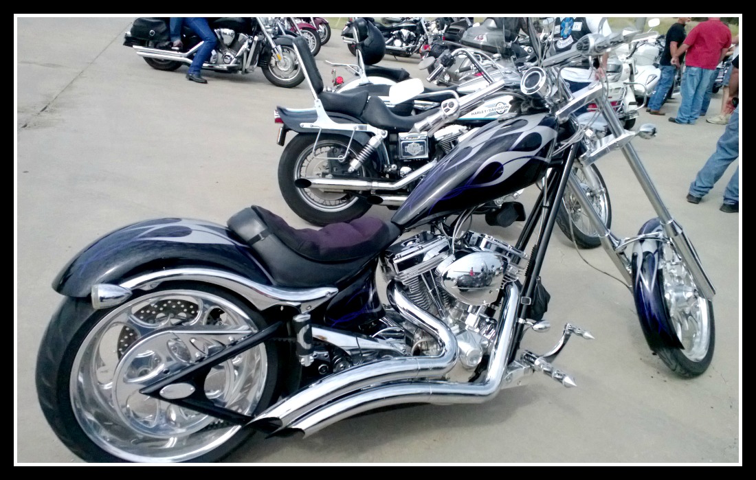 Two Wrenches Bike Shop: Motorcycle Photos--Fallen Heroes Ride