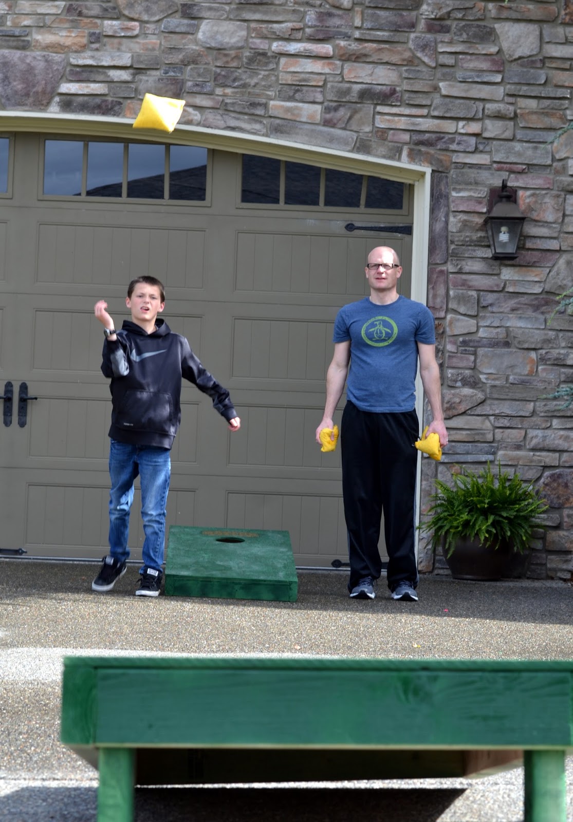 University Themed DIY Cornhole Game