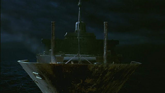 model ships in the cinema: Ghost Ship 2002