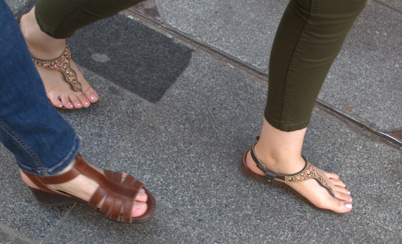 candid turkish girls feet: sweety turkish lady candid shiny toes