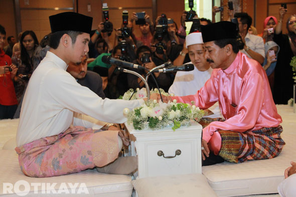 Gempak Gempita Group Suasana Pernikahan Irma Hasmie
