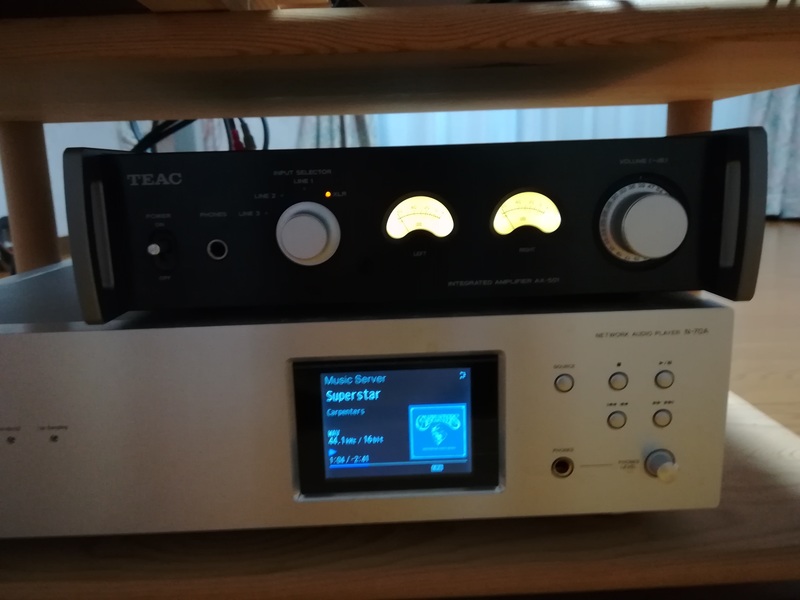 applegrapejuice's blog: TEAC AX-501 オーディオシステム一応の完成