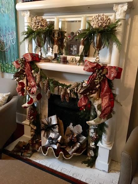 The Uptown Acorn: Heaux. Heaux. Heaux. {The Mantle}