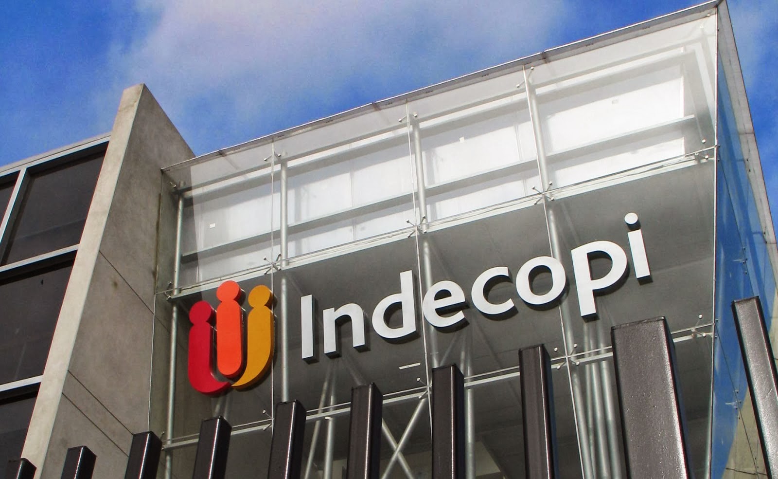 Voces de Lima Norte: El Indecopi supervisa colegios particulares