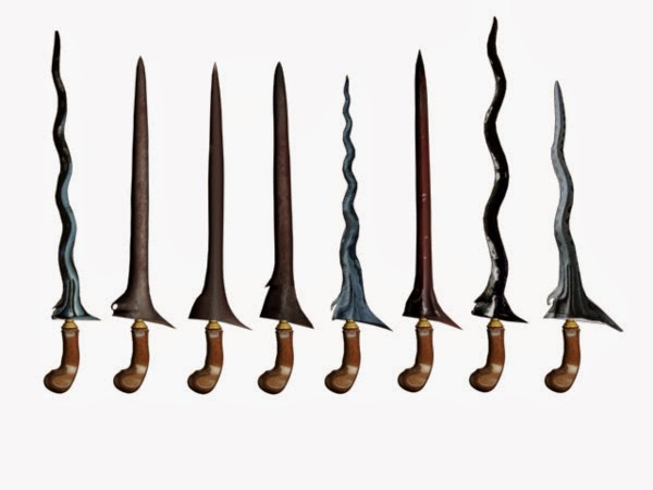 SELANGKAH KE ALAM MISTIK: JENIS-JENIS KERIS