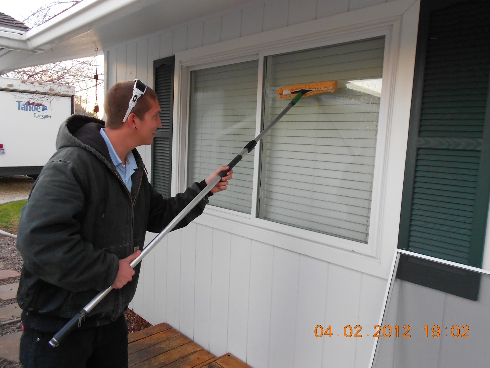 Window Shine Inc.: About Us