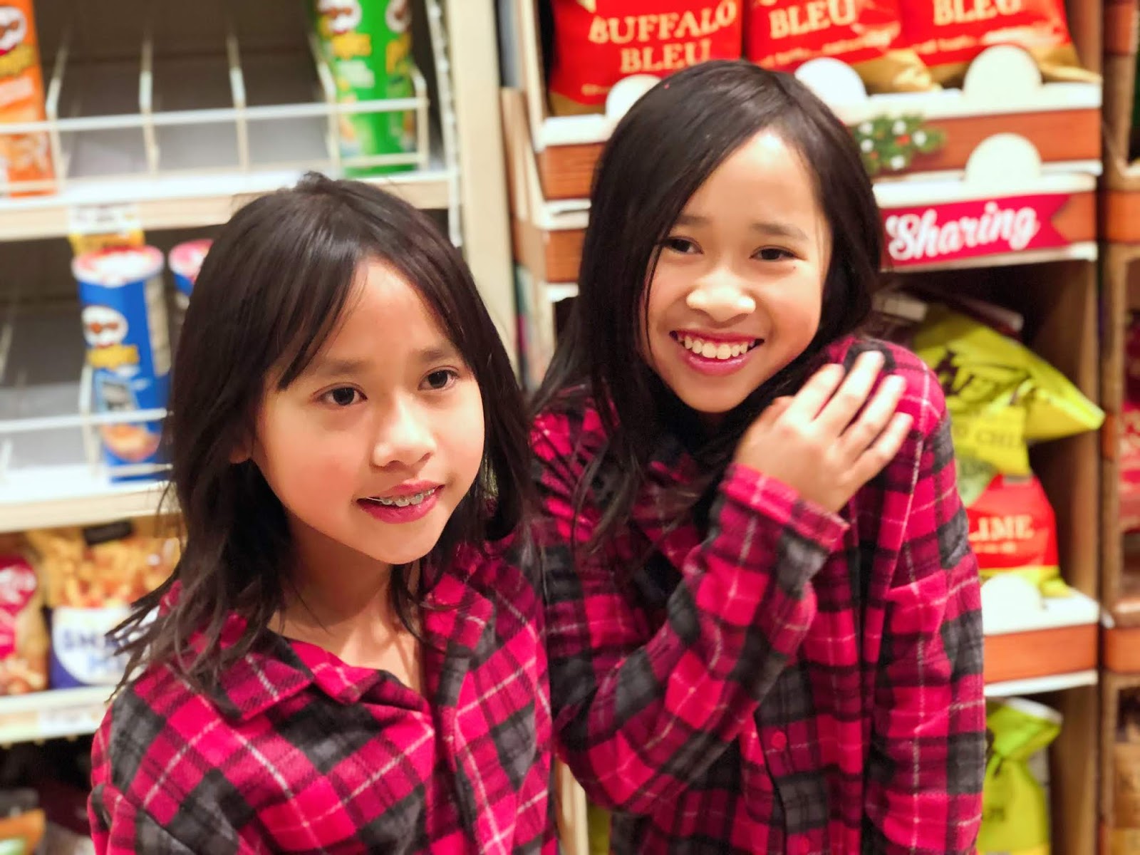 Brenda Han Huynh &Valentina Thy Huynh