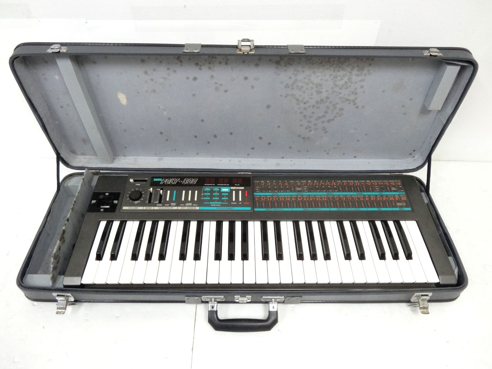 MATRIXSYNTH: KORG POLY-800 Vintage Analog Synthesizer w/ Hard Case SN ...