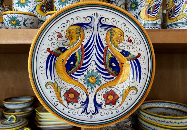 Gillian’s Lists: Ceramiche Sberna in Deruta {Shopping in Italy}