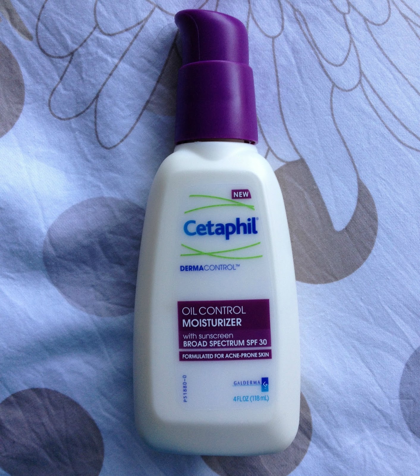 But first, be kind: Cetaphil DermaControl Oil Control Moisturizer SPF 30