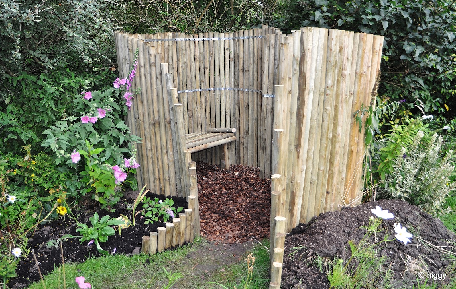 Higgy's Garden Project..... As Seen on BBC Springwatch: Build Higgy's ...