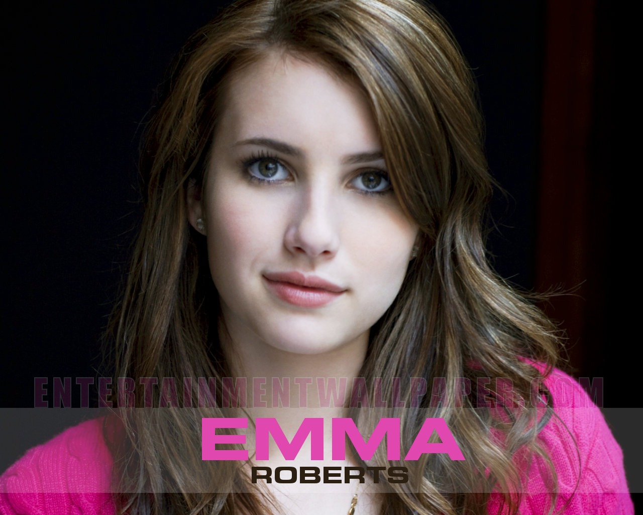 Emma Roberts - Celebrity Blog