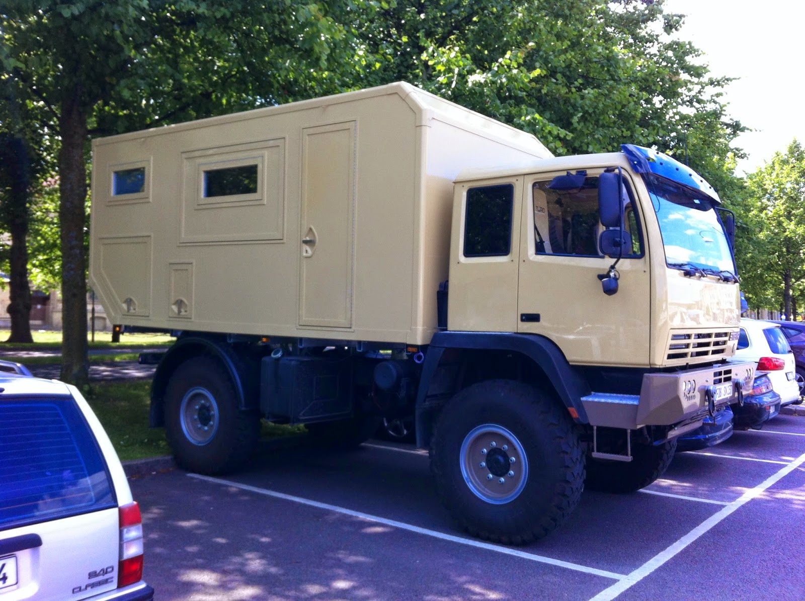 Califor9a: Bobil / Husbil / Camper