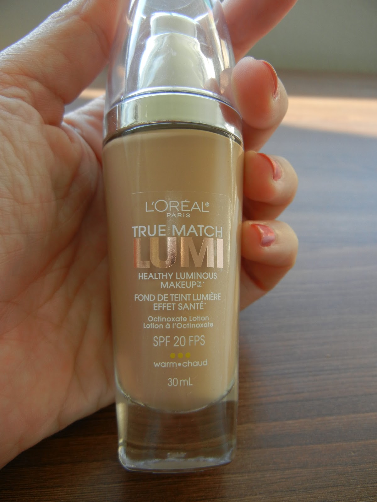Aivys Beauty Adventure: L'oreal True Match Lumi Foundation Review