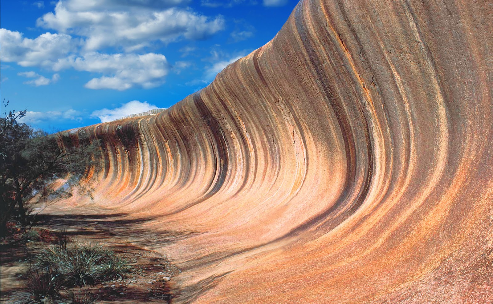 NixPixMix: MY SUNDAY BEST MEME #27 - WAVE ROCK