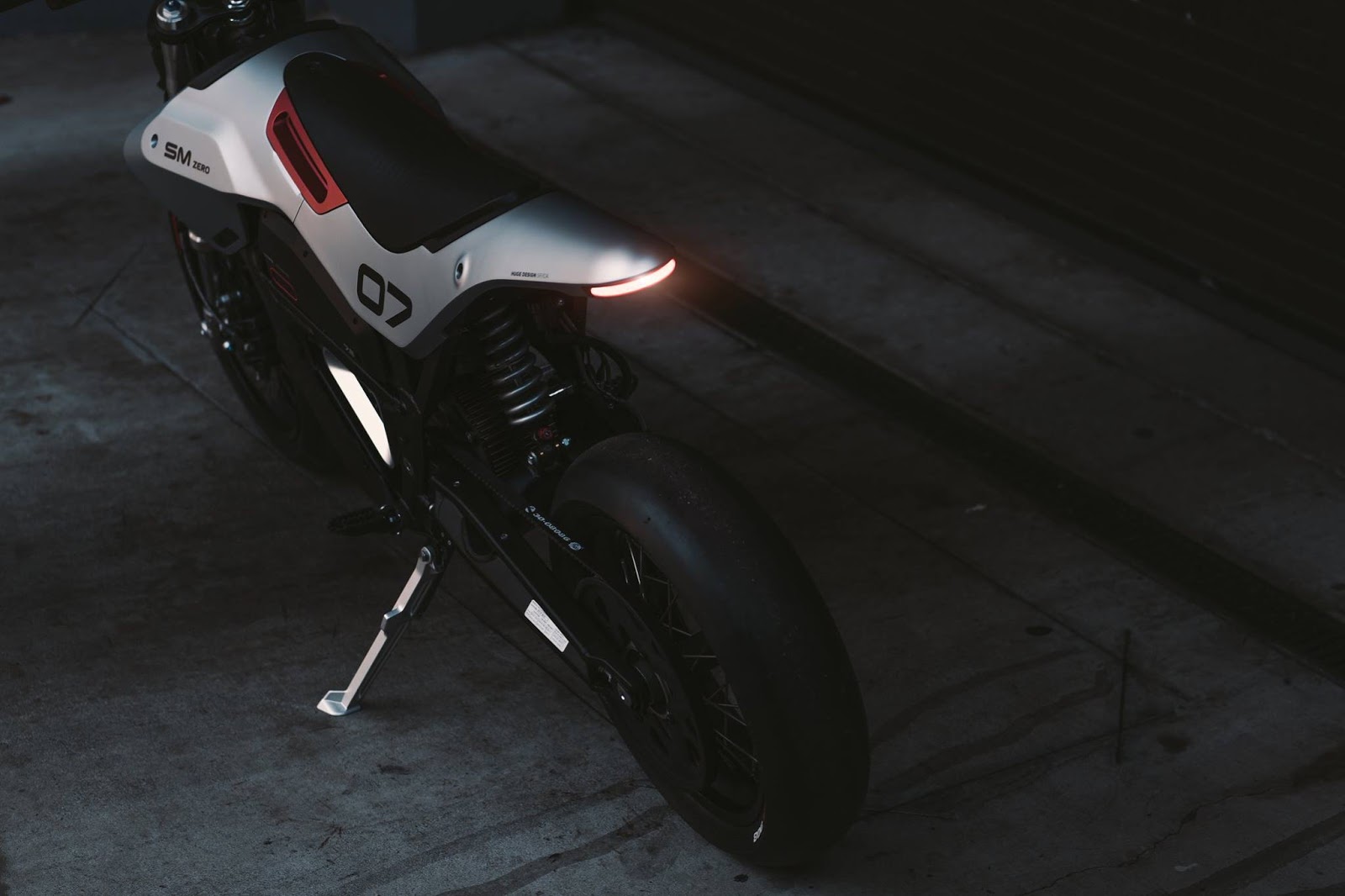 Zero SM Custom x Huge Design SF - RocketGarage - Cafe Racer Magazine