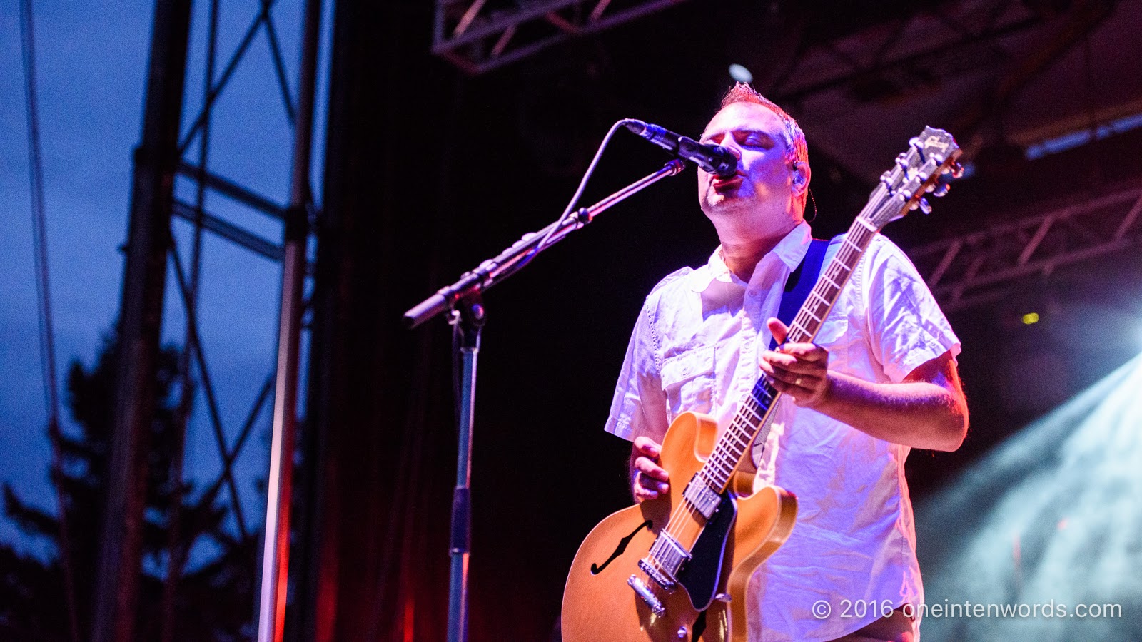 one in ten words: Riverfest Elora 2016: Day 2: Band 15: Matthew Good ...