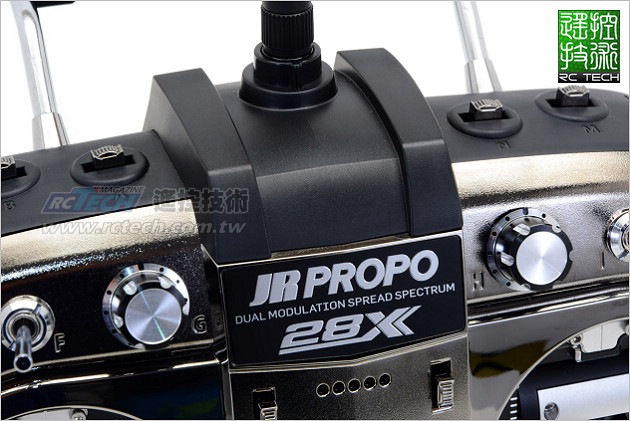 遙控技術雜誌｜RC TECH magazine: JR PROPO 28X動手玩…紮實超有份量！