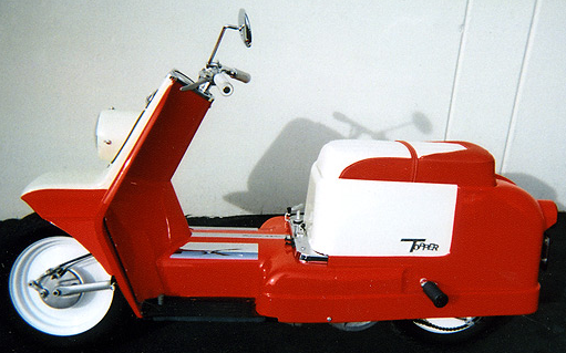 STRANGER BLOG: HARLEY DAVIDSON TOPPER