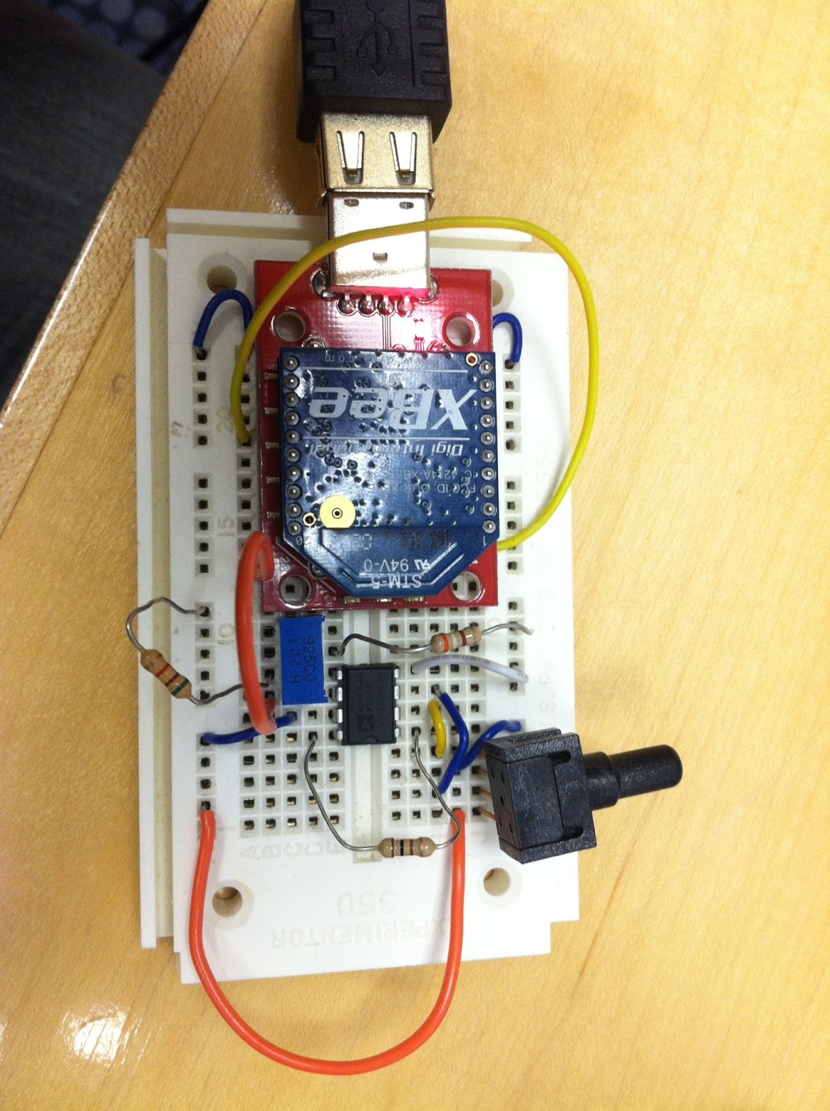 Lab Time: Sending wireless signals with XBee & Arduino Lab Time: Sending wireless signals with XBee & Arduino