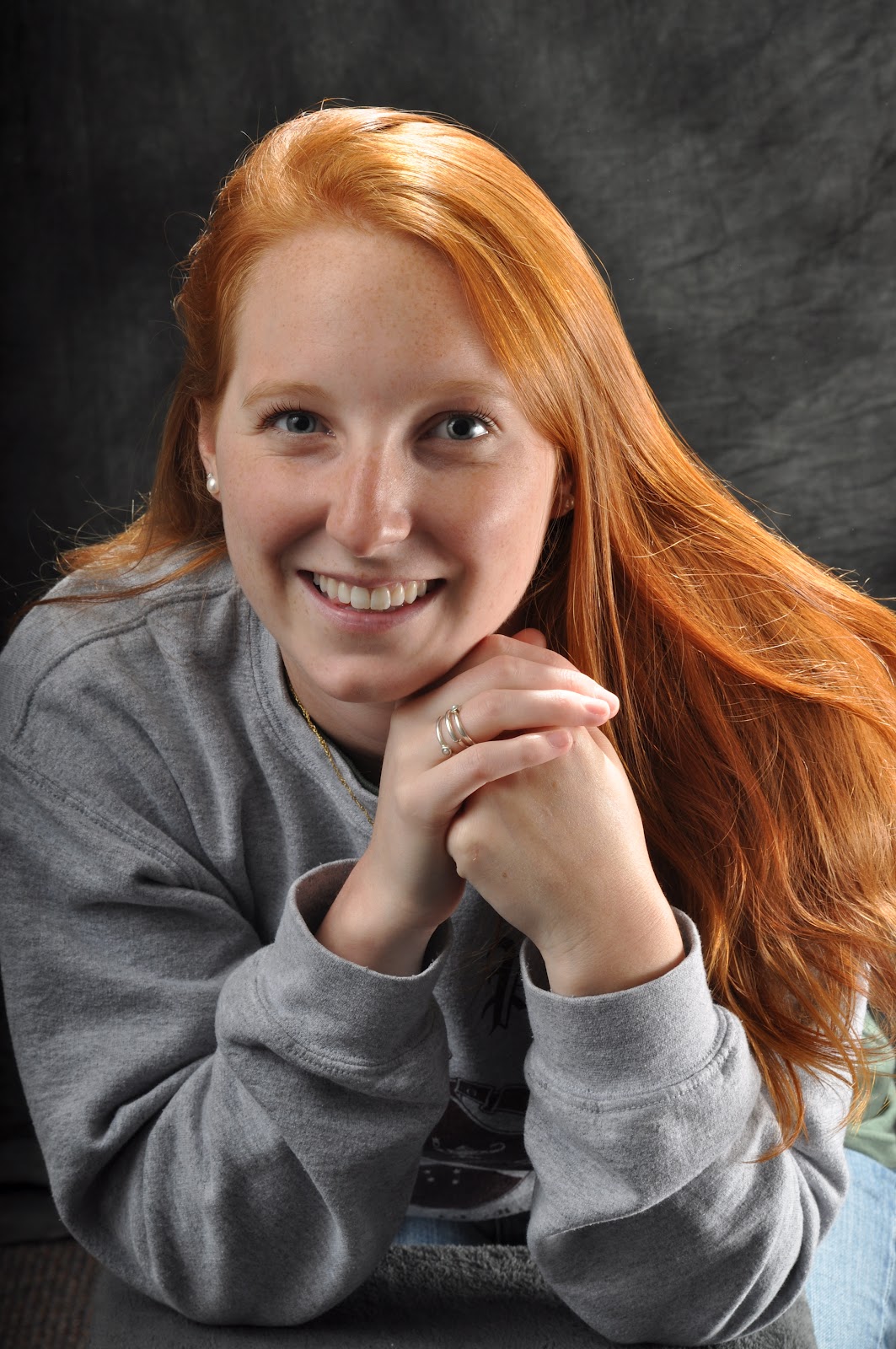 Rachel Ramsey's Photography Blog: Studio Shooting: With Hair Light