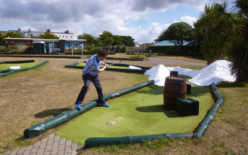 The Ham and Egger Files: Adventure Golf in Littlehampton's Norfolk Gardens