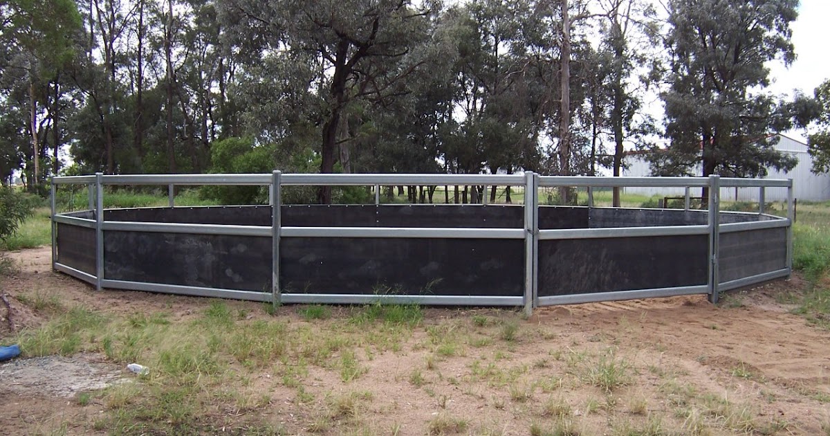 billabongs2bling: The Horse Yard