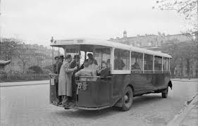 Historim: Issy - Le vieil autobus de la ligne 126
