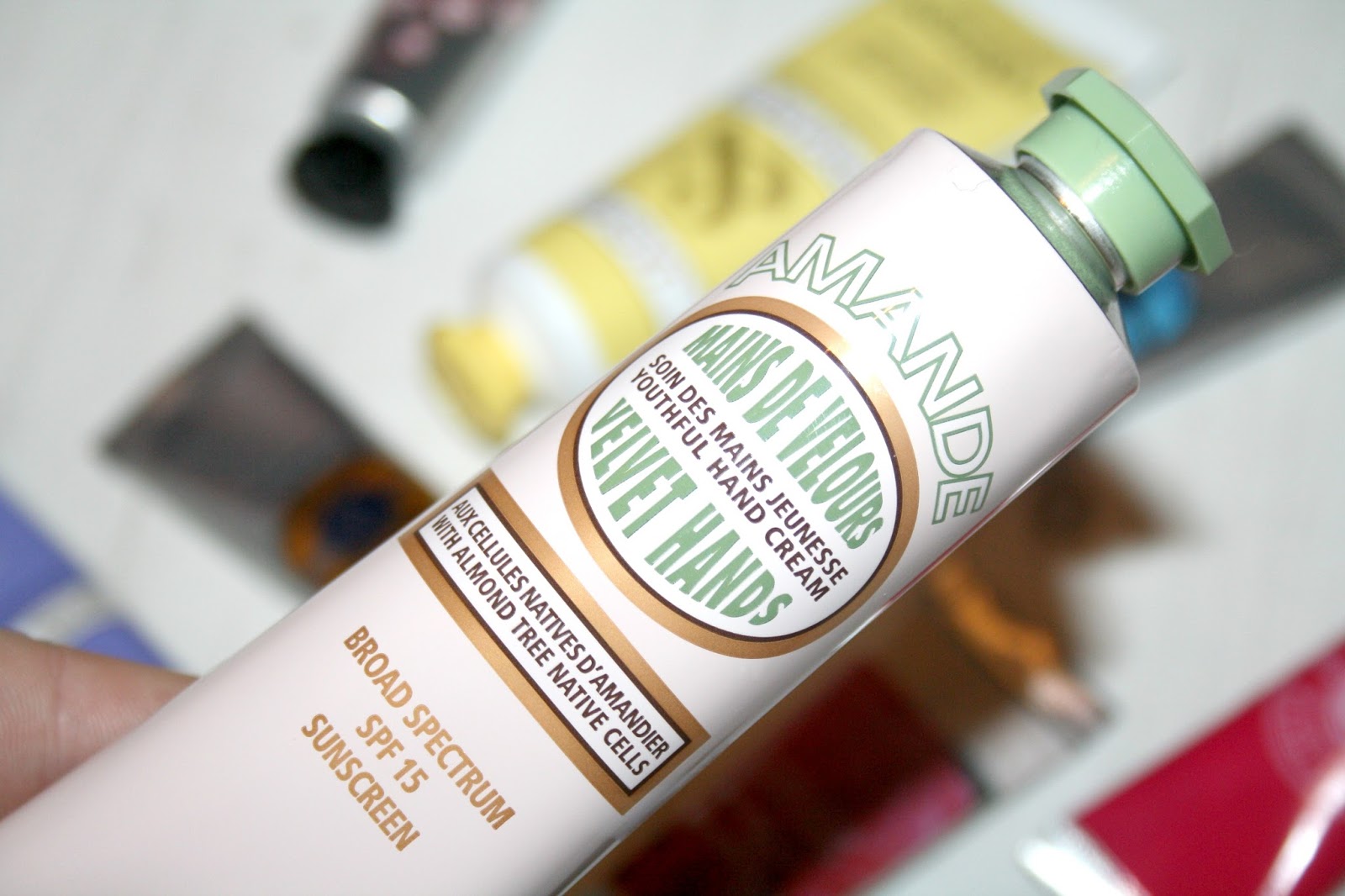Beautyqueenuk | A UK Beauty and Lifestyle Blog: L'Occitane Almond ...