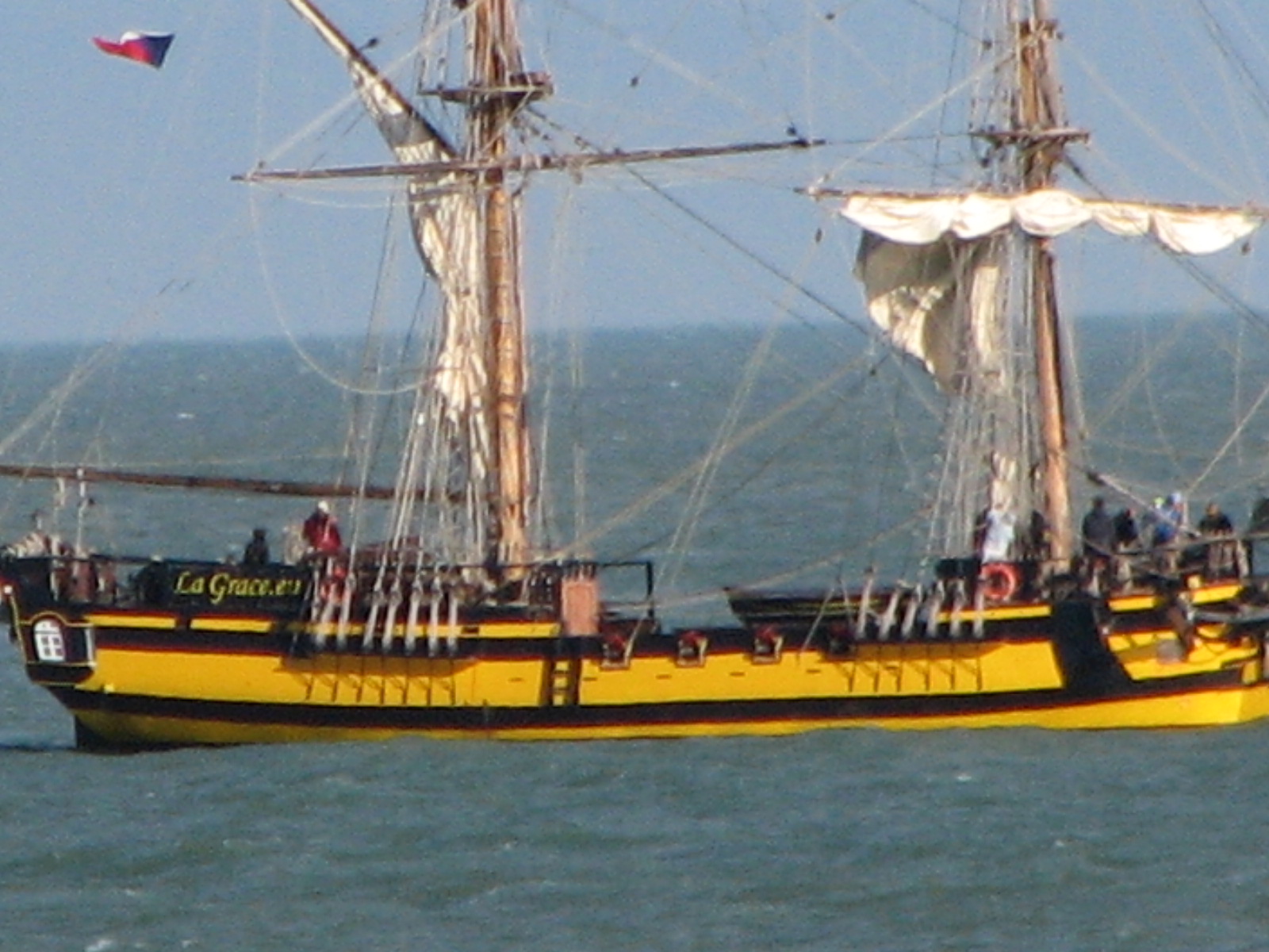 thanetonline: Tall ship Grace off Ramsgate and other out and about photos