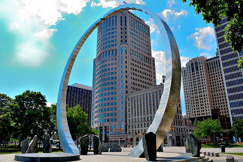 Interior Building Design: Labour Day : 5 Labour Monument In The World