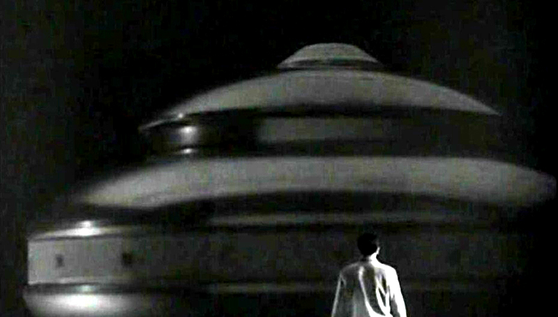 13: ALIEN MOVIE SPACECRAFT OF THE FIFTIES