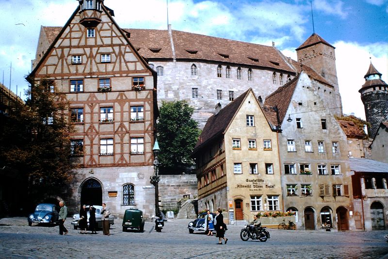 Fascinating Snapshots That Capture Street Scenes of Germany in the ...