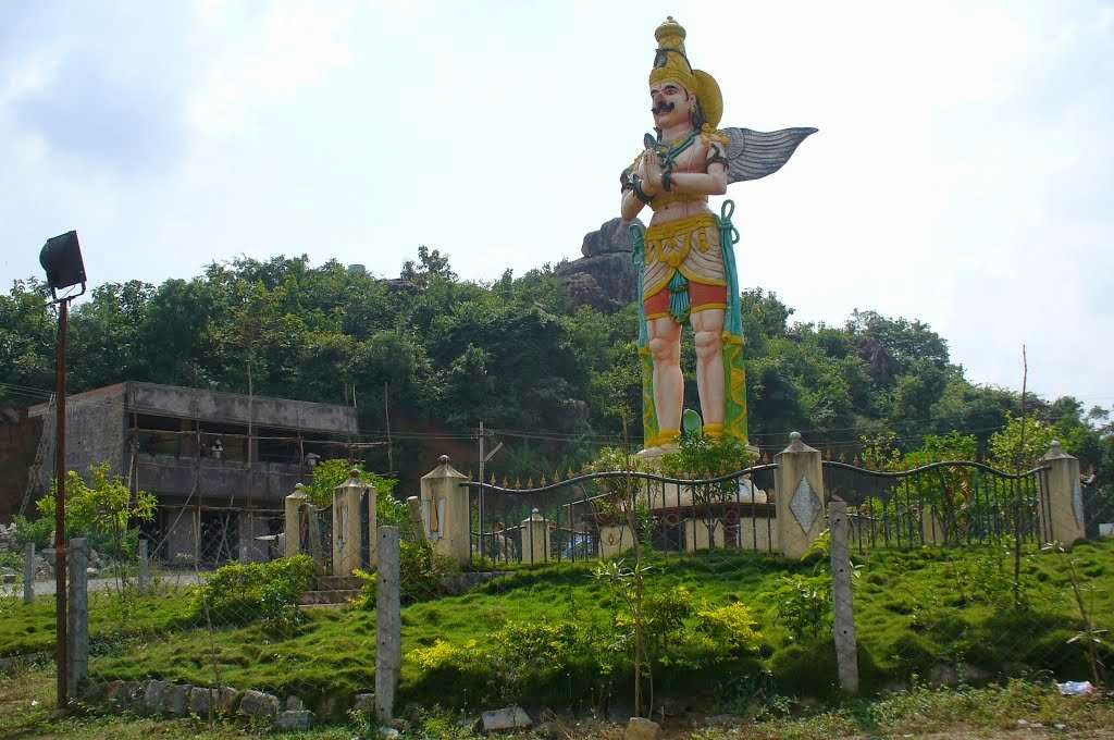 TELUGU WEB WORLD: STORY ABOUT LORD SRI MAHA VISHNU TOLD BY GARUTHMANTHUDU