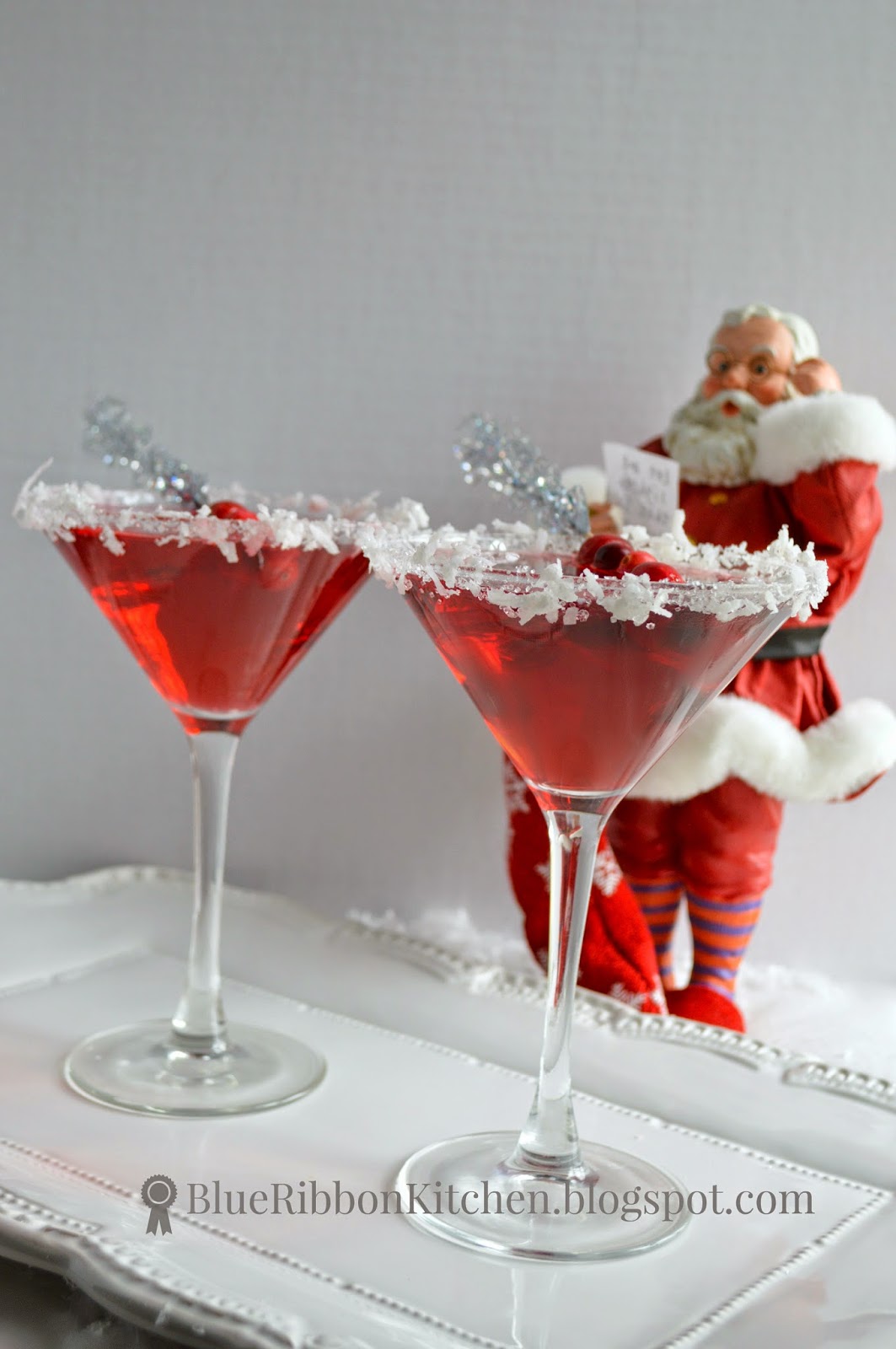 Blue Ribbon Kitchen: Santa Claus-Mopolitan: A signature holiday drink