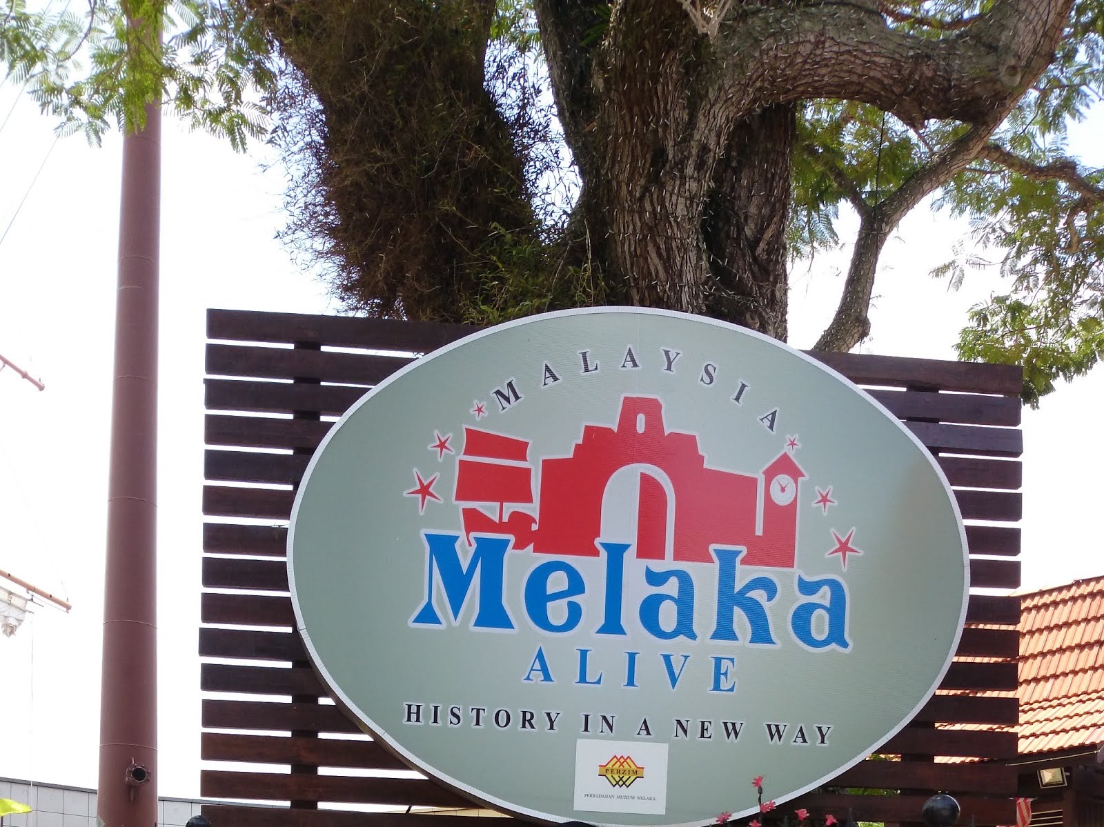 Cara ke Melaka dengan bas dan tempat menarik - OhVacay.Com