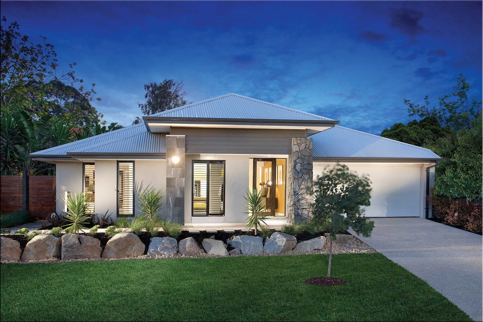 17 Custom Single Story Home Plans