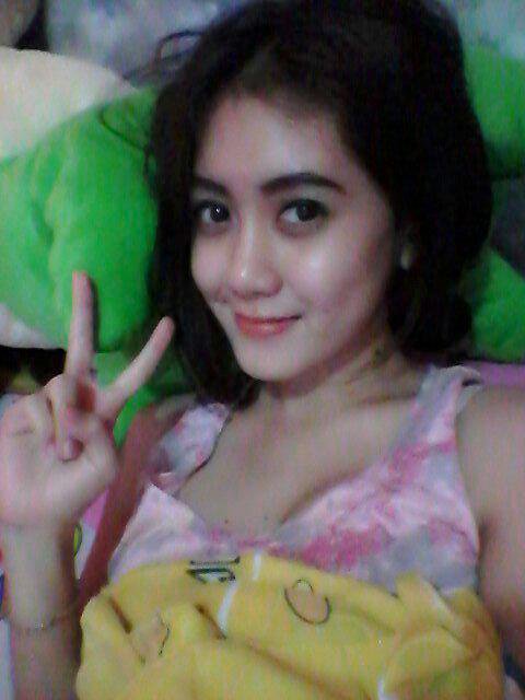 VIDEO MESUM SEORANG GADIS CANTIK CALON PNS