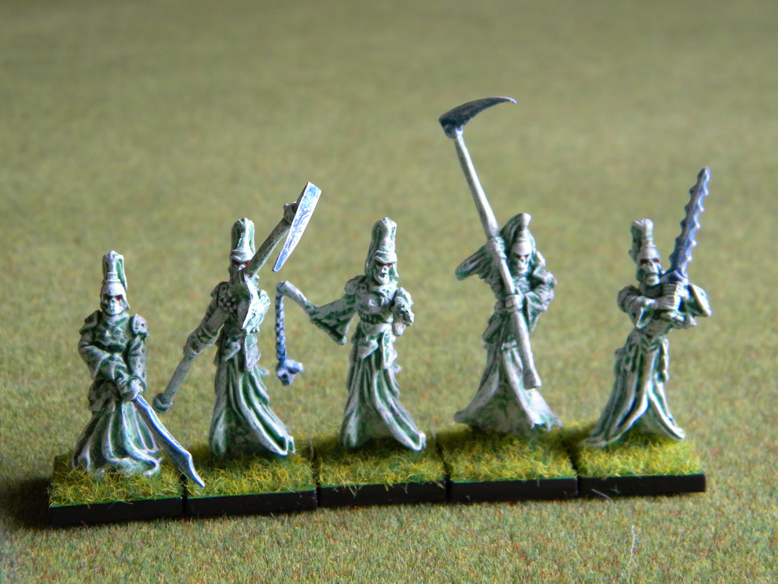Keith's Tabletop Gaming / Painting Blog: Mantic Plastic-Resin Wraiths