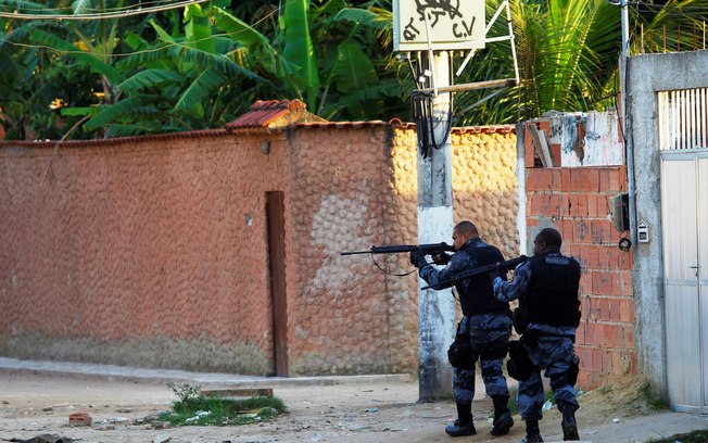 Jorge Schweitzer: Gelson Domingos da Silva => Cinegrafista da Tv ...