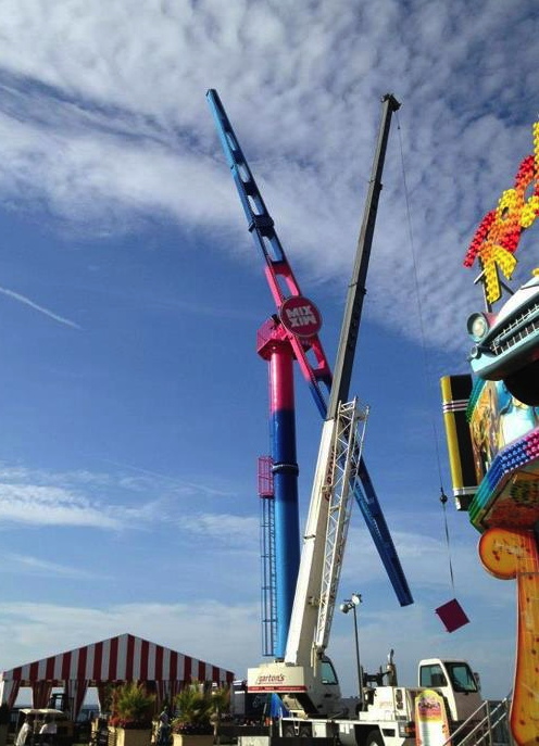 NewsPlusNotes: The Mix: Fabrri Booster Open on Steel Pier