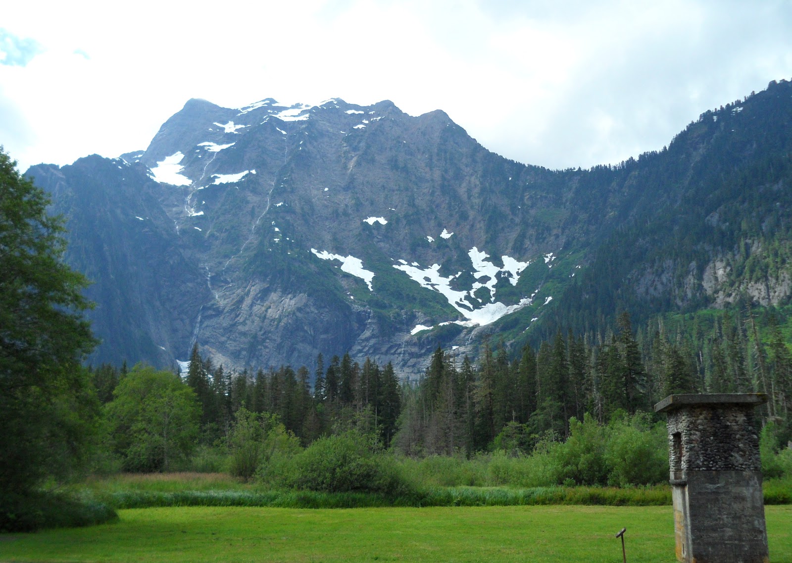 R and R travels: Mountain Loop Highway - August 2011