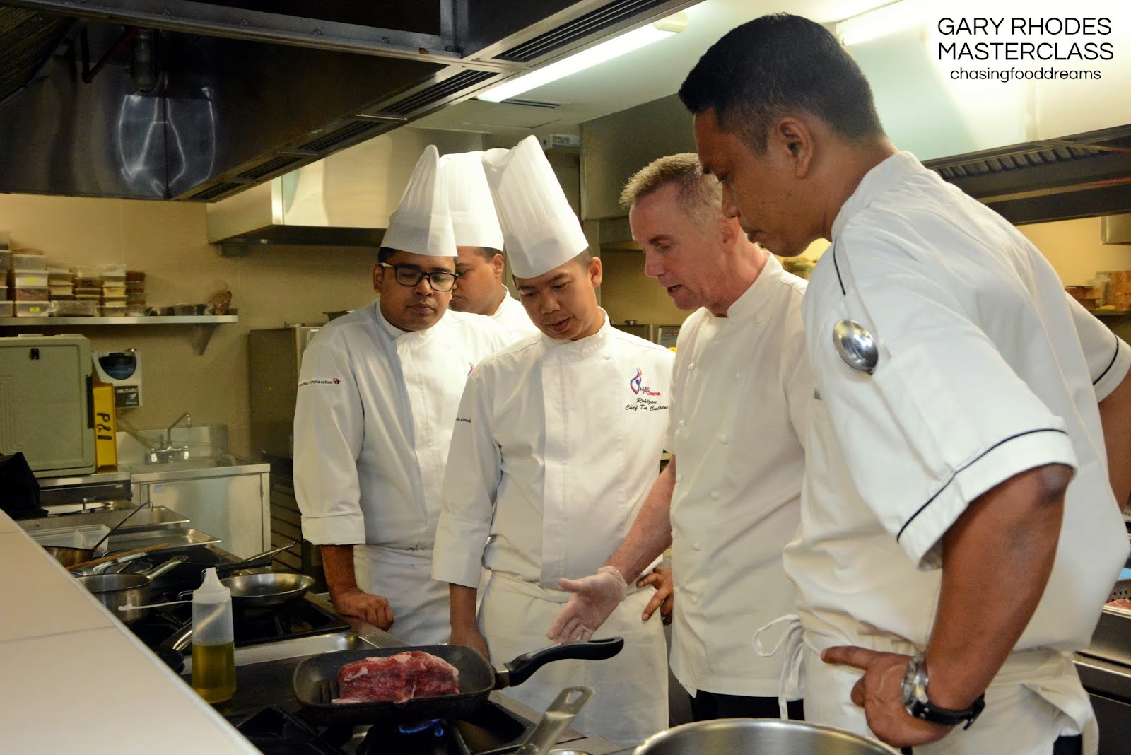 CHASING FOOD DREAMS: UK Celebrity Chef Gary Rhodes Cooks for Malaysia ...