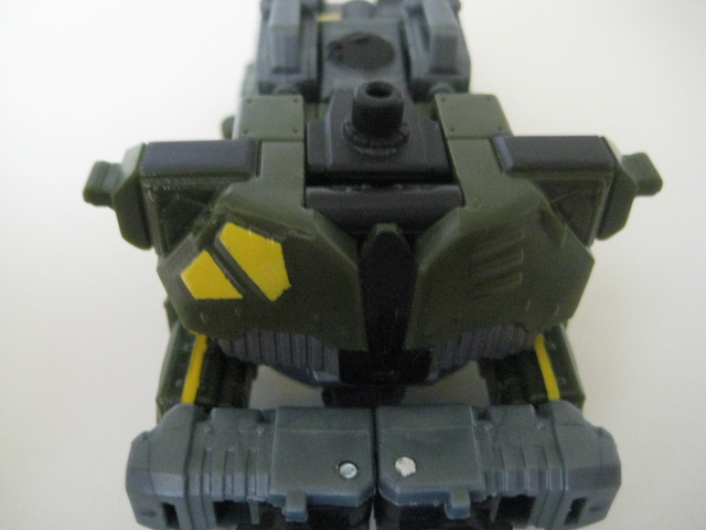 ChCse's blog: Toy Review: Transformers PCC Bombshock w/ Combaticons