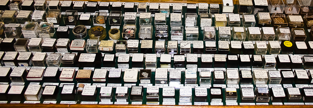 Mineral Bliss: John Ebner's Ultimate Vintage Micromount Collection